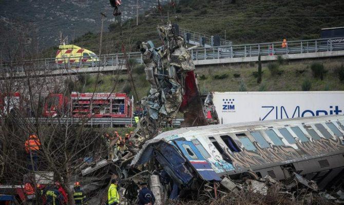 ΣΤΗ ΜΝΗΜΗ ΤΩΝ ΝΕΚΡΩΝ ΤΩΝ ΤΕΜΠΩΝ – News on Salamina